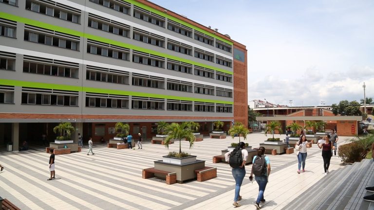 Resoluciones - Unidades Tecnológicas de Santander