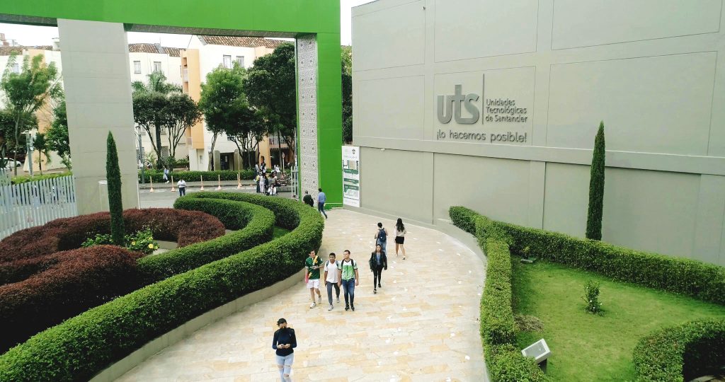 Los mejores docentes de las UTS galardonados por su excelencia ...