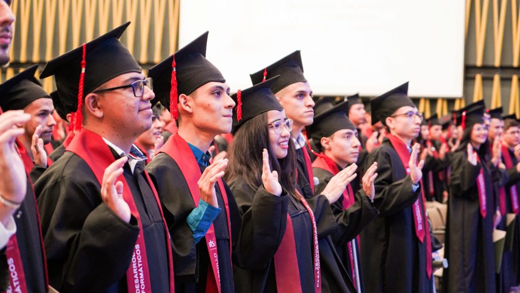 Ceremonia de grados modalidad virtual - Unidades Tecnológicas de Santander